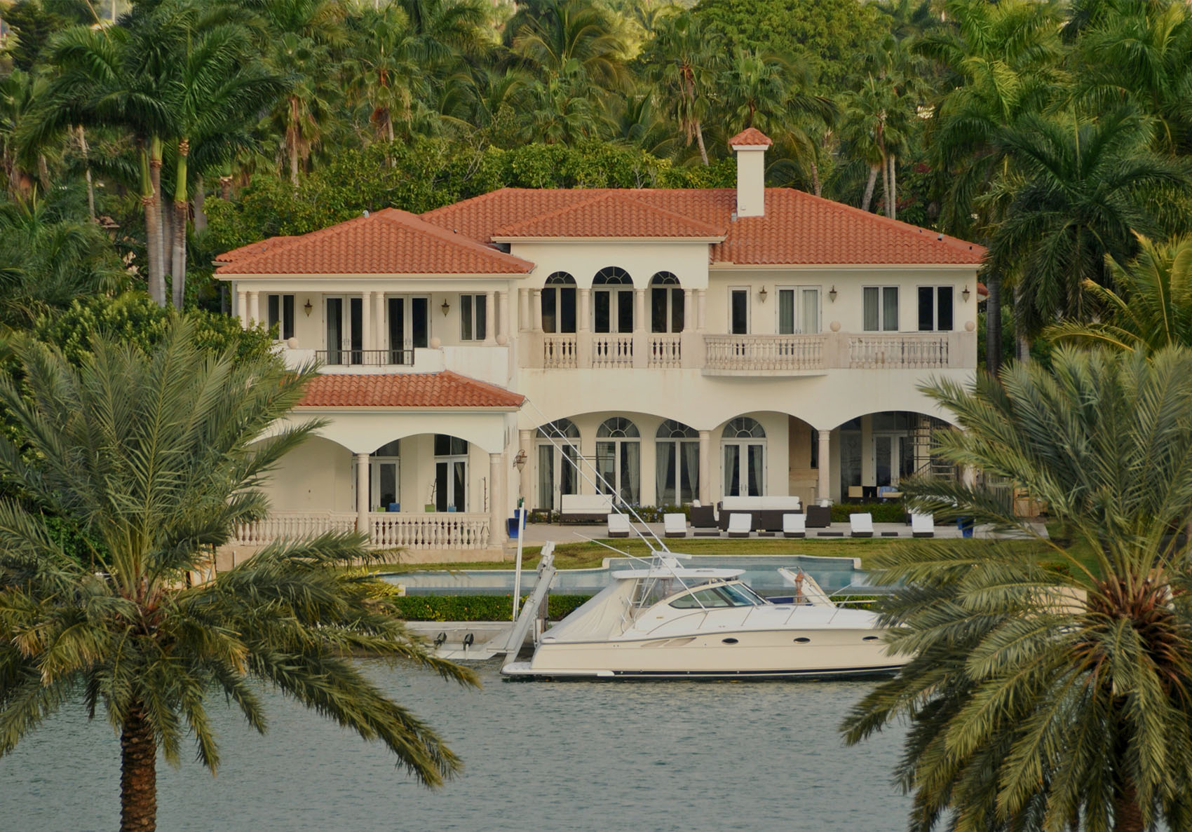 The Real Deal: David Grutman Closes on Alejandro Sanz’s Miami Beach ...